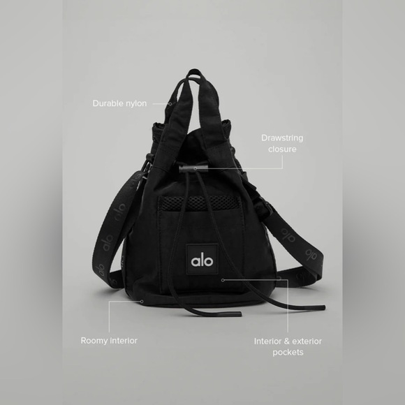 ALO Yoga | Bags | Nwt Alo Yoga Cross Body Bag Water Bottle Black | Poshmark